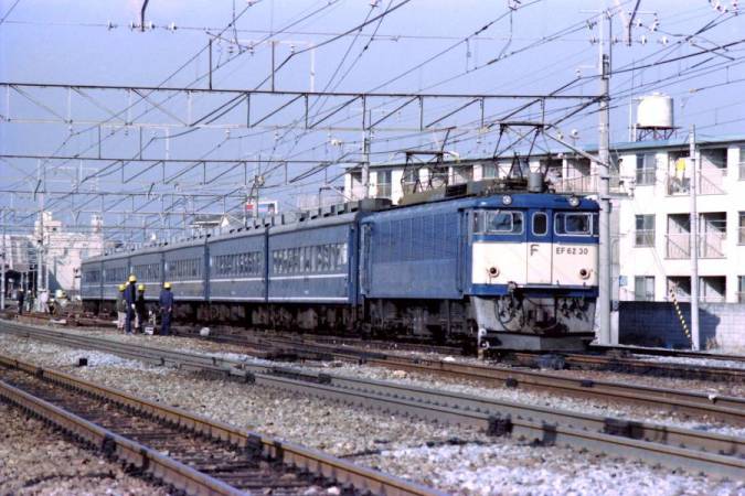 山から降りてきた山男達「EF62形」 - 日本の旅・鉄道見聞録